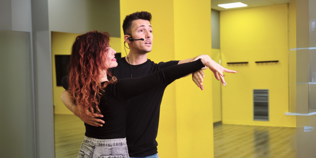How to Dance Salsa: Essential Moves and Partnering %%sep%% %%post_title%%